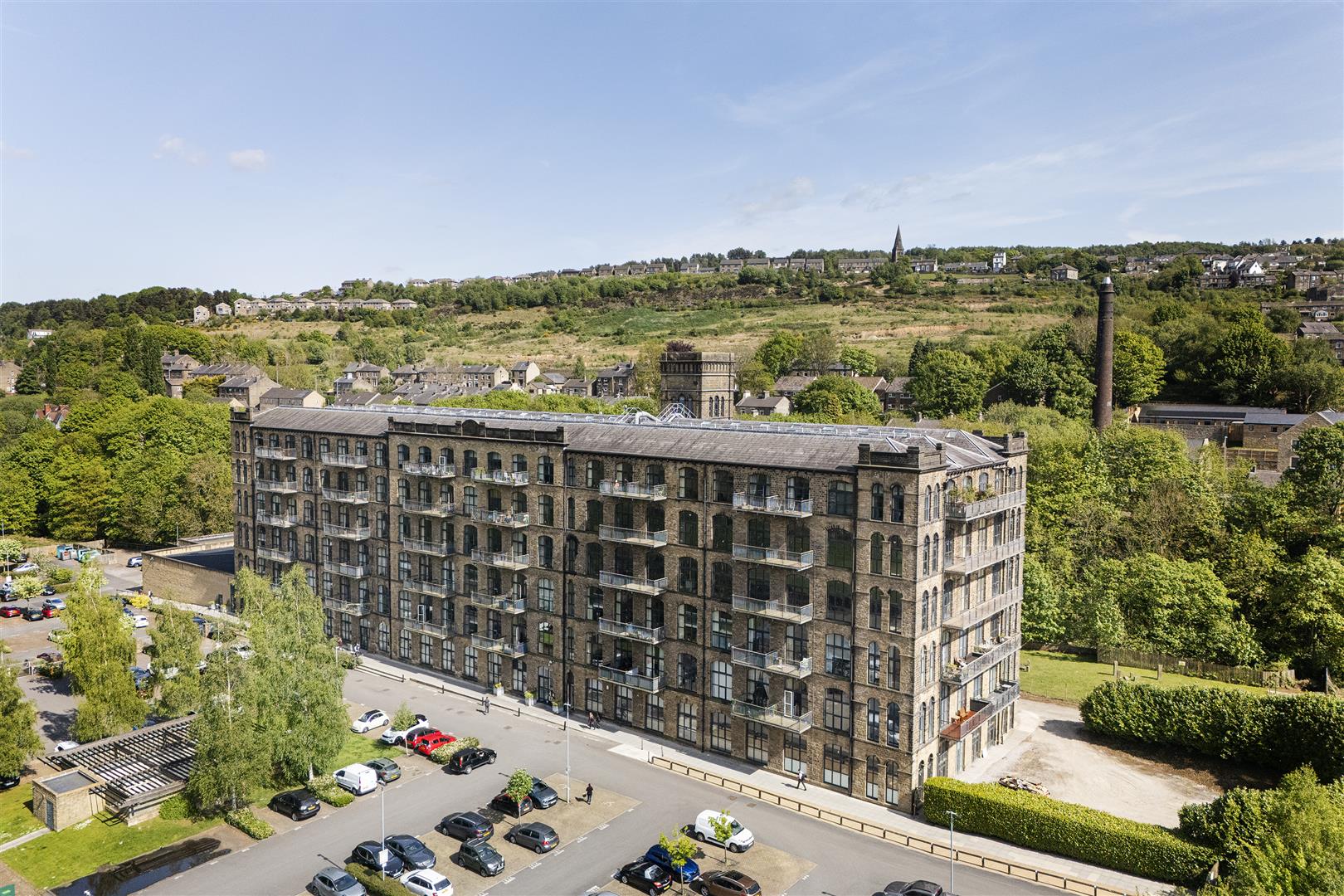 Apartment - Second Floor : Low Westwood Lane, Linthwaite, Huddersfield